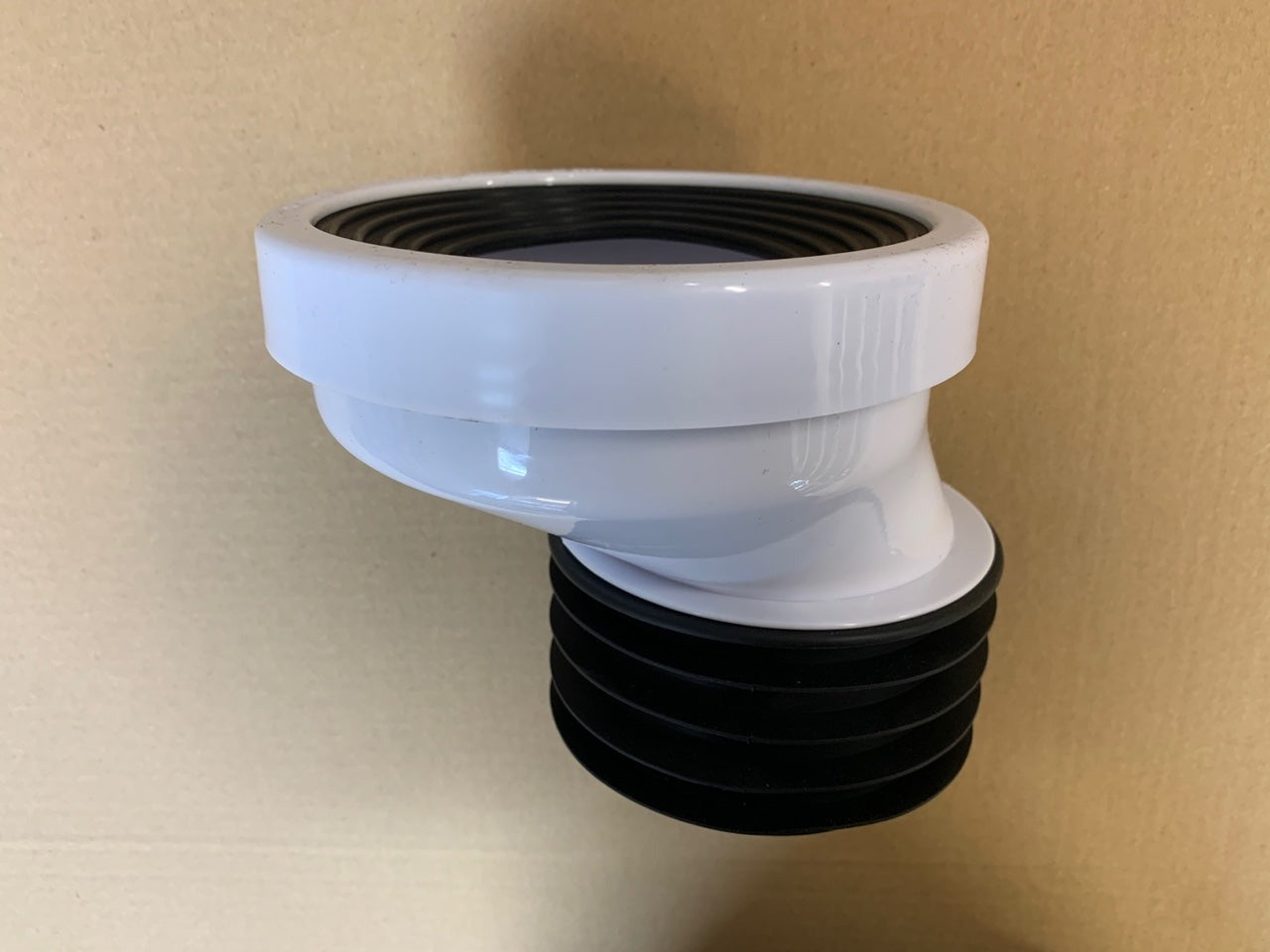 [P319] 100mm pan connector (rubber) -- 20mm off set – NZ Pipe